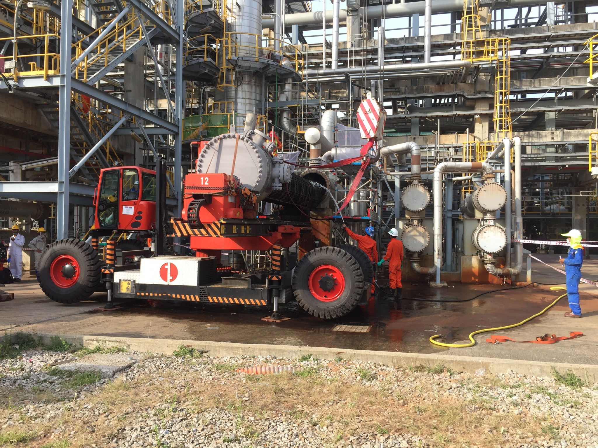Self Propelled bundle extractor - Radiant